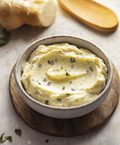 Garlic Butter Spread Recipe - avarecipes.com